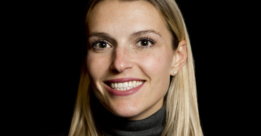 Élizabeth Ménard | Centre du Théâtre d’Aujourd’hui